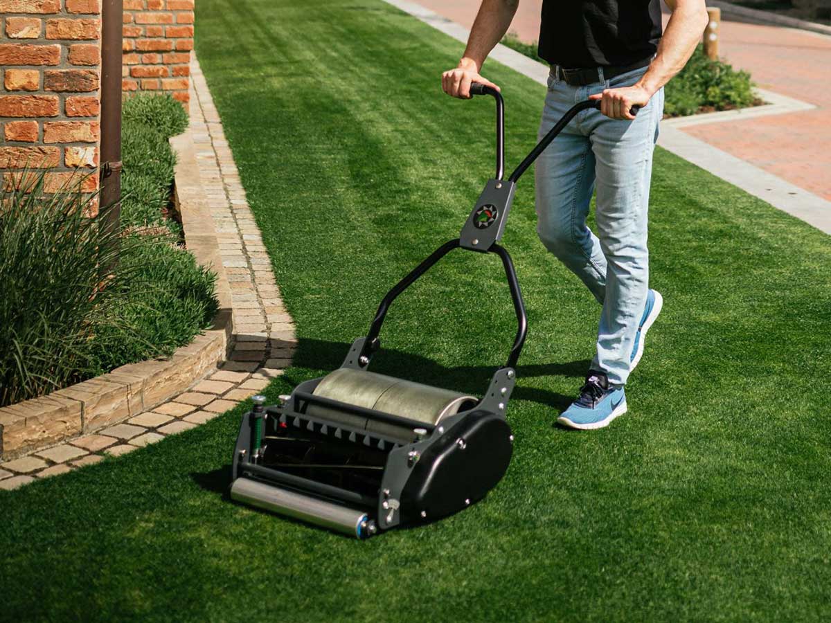 Falkenstein Pro Push Reel Mower – Richardson Roots